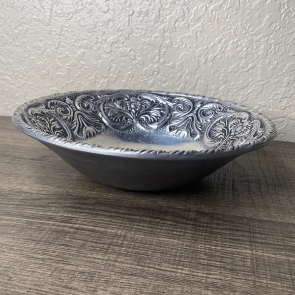 wilton and co | Dining | Vintage Rwp The Wilton Co Bowl | Poshmark